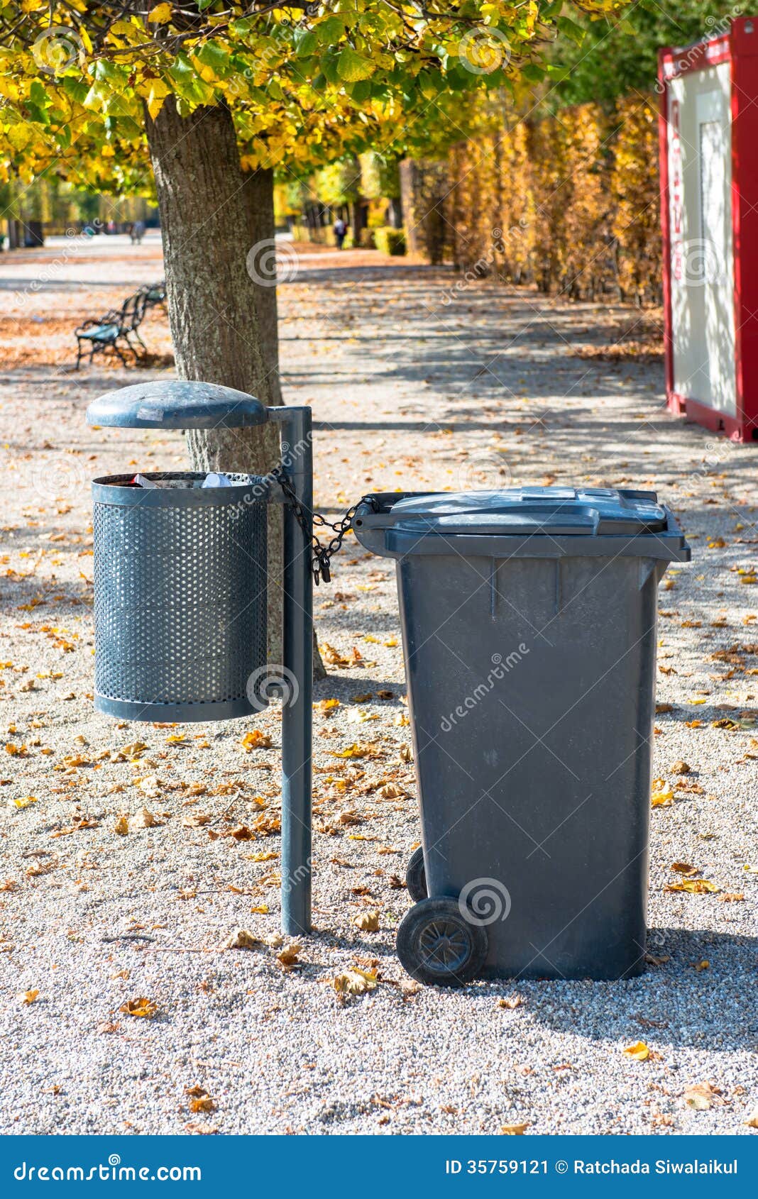 Plastic dust bin stock image. Image of dust, ecological - 35759121