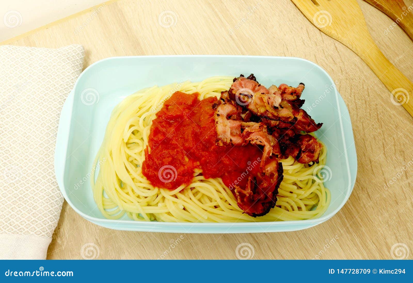 Plastic Food Container Packed with Spaghetti, Tomato Sauce and Bacon ...