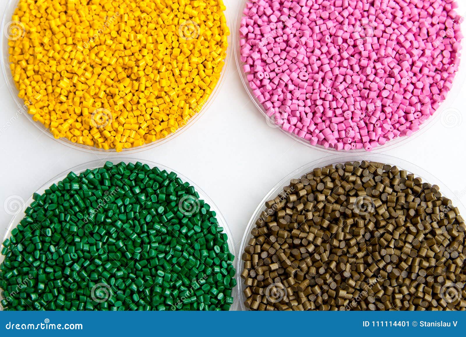 The Plastic Granules. Dye for Polypropylene, Polystyrene in Gran Stock ...