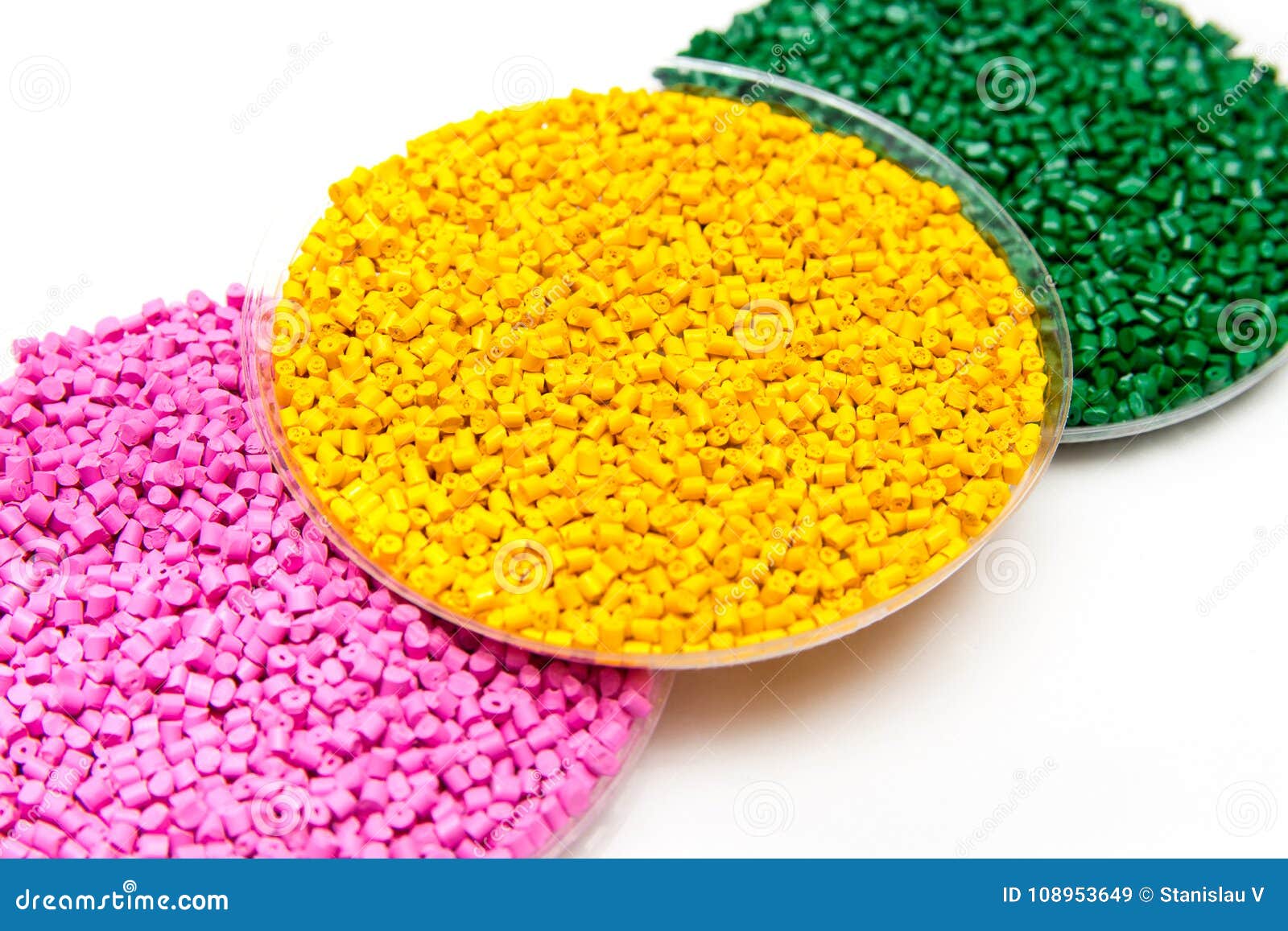 The Plastic Granules. Dye for Polypropylene, Polystyrene Granules into ...