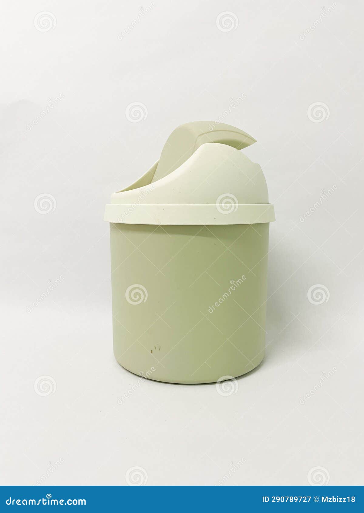 Mini Dustbin Stock Photos - Free & Royalty-Free Stock Photos from ...