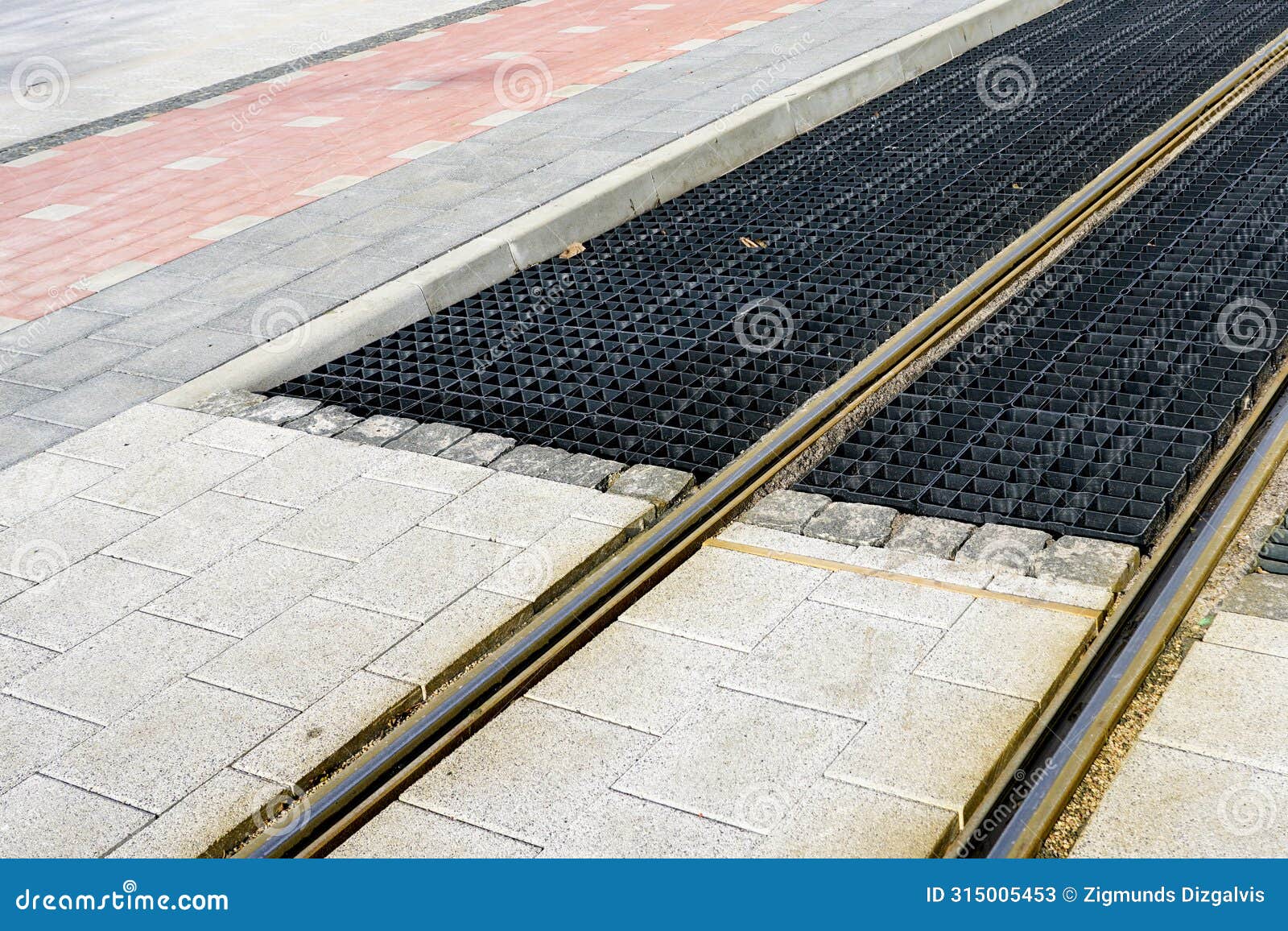 Plastic Grids Using for Ground Protection and Reinforcement Solution ...