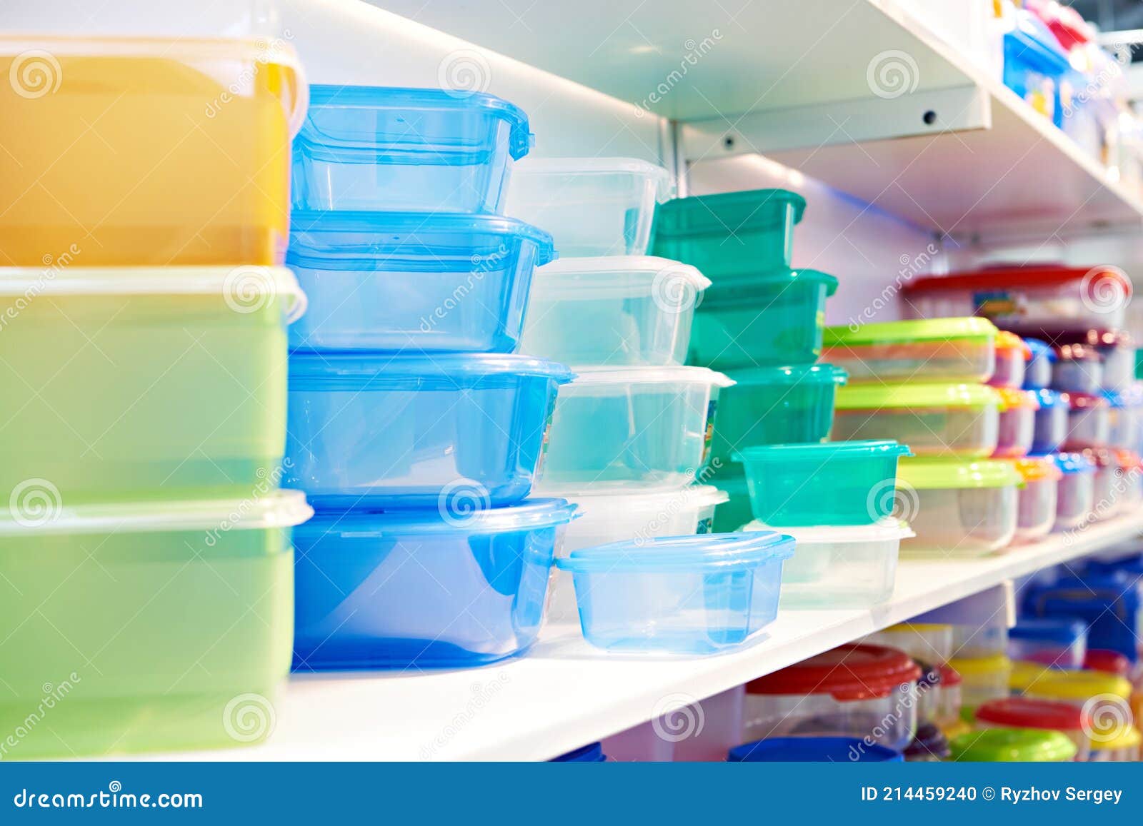 Plastic Kitchen Food Containers in Store Stock Photo - Image of ...