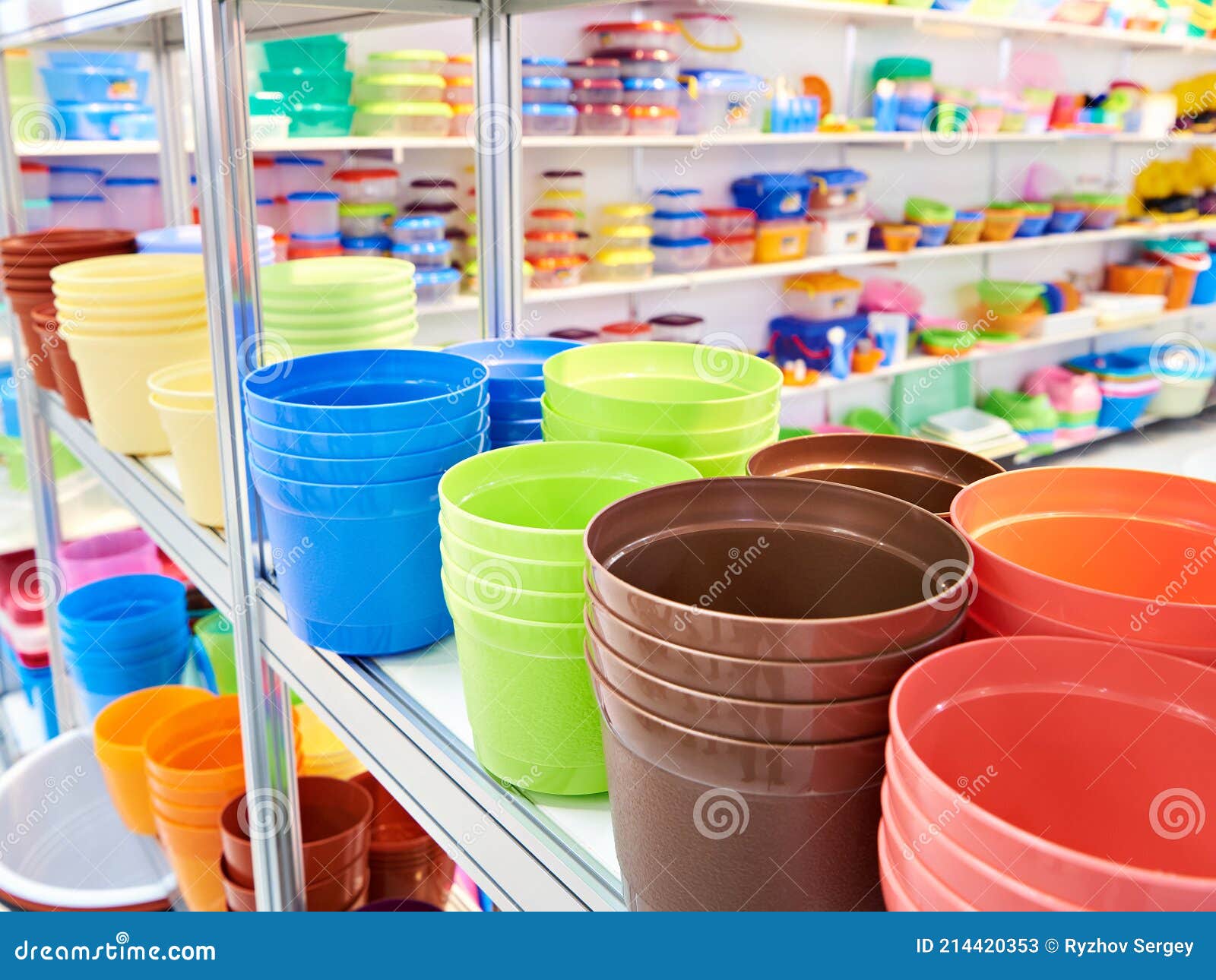 Plastic Plant Pots in Store Stock Image - Image of flower, decoration ...