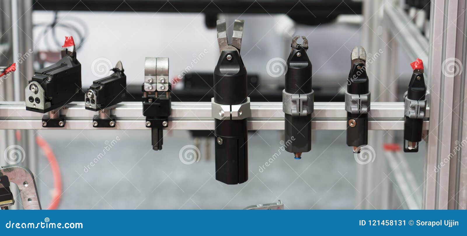 Plastic Sprue Gate Cutting and Sucction Pad for Plastic Injection ...