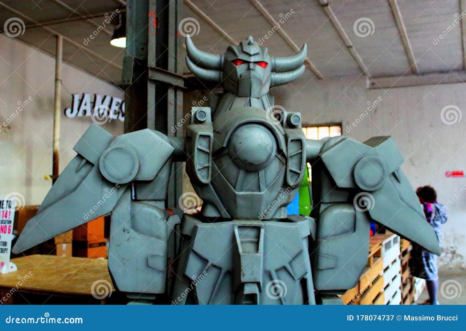 Plastic Statue of Robot at a Vintage Market Editorial Photography ...