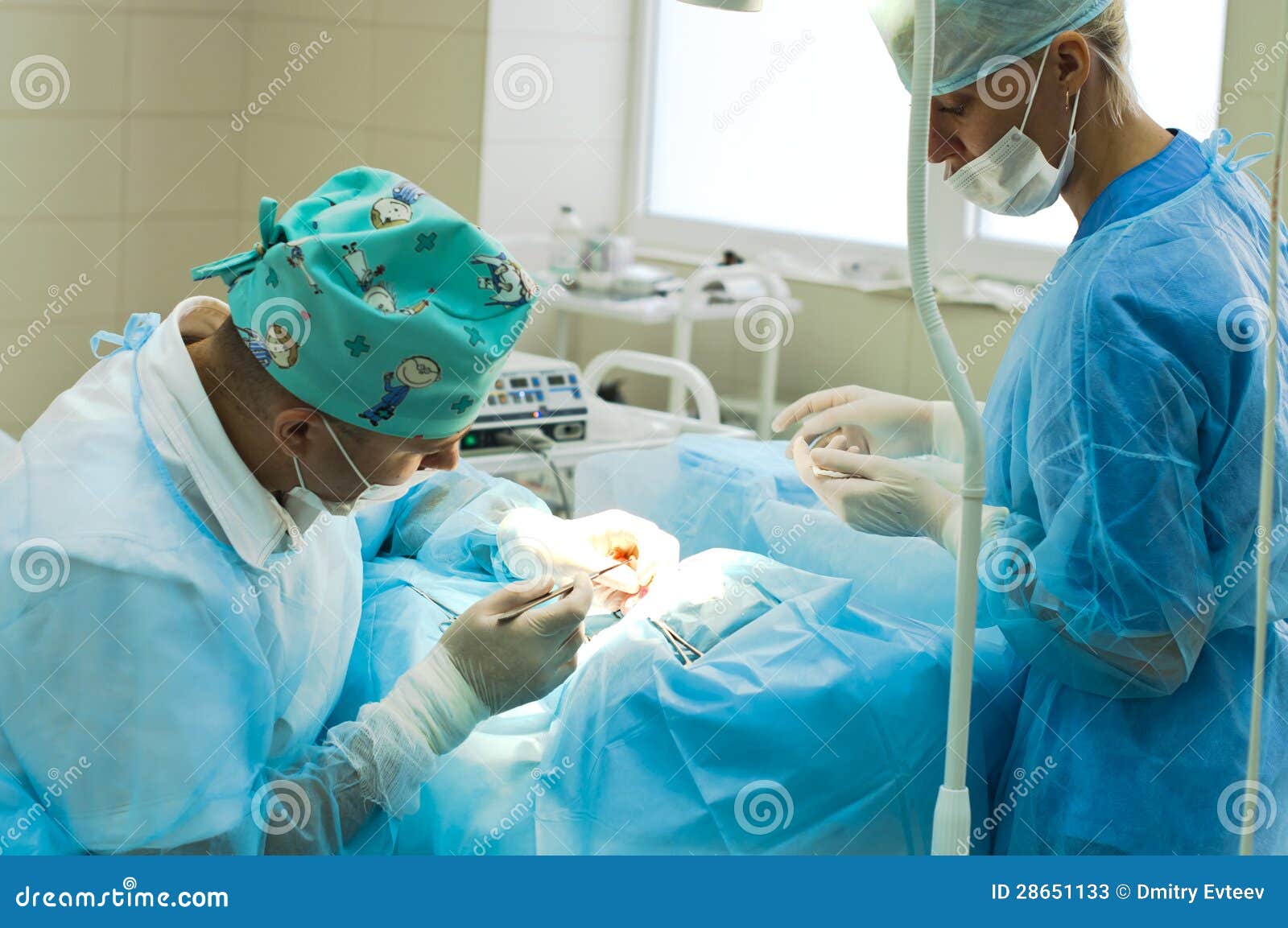 Plastic surgeon at work editorial stock photo. Image of medicine - 28651133