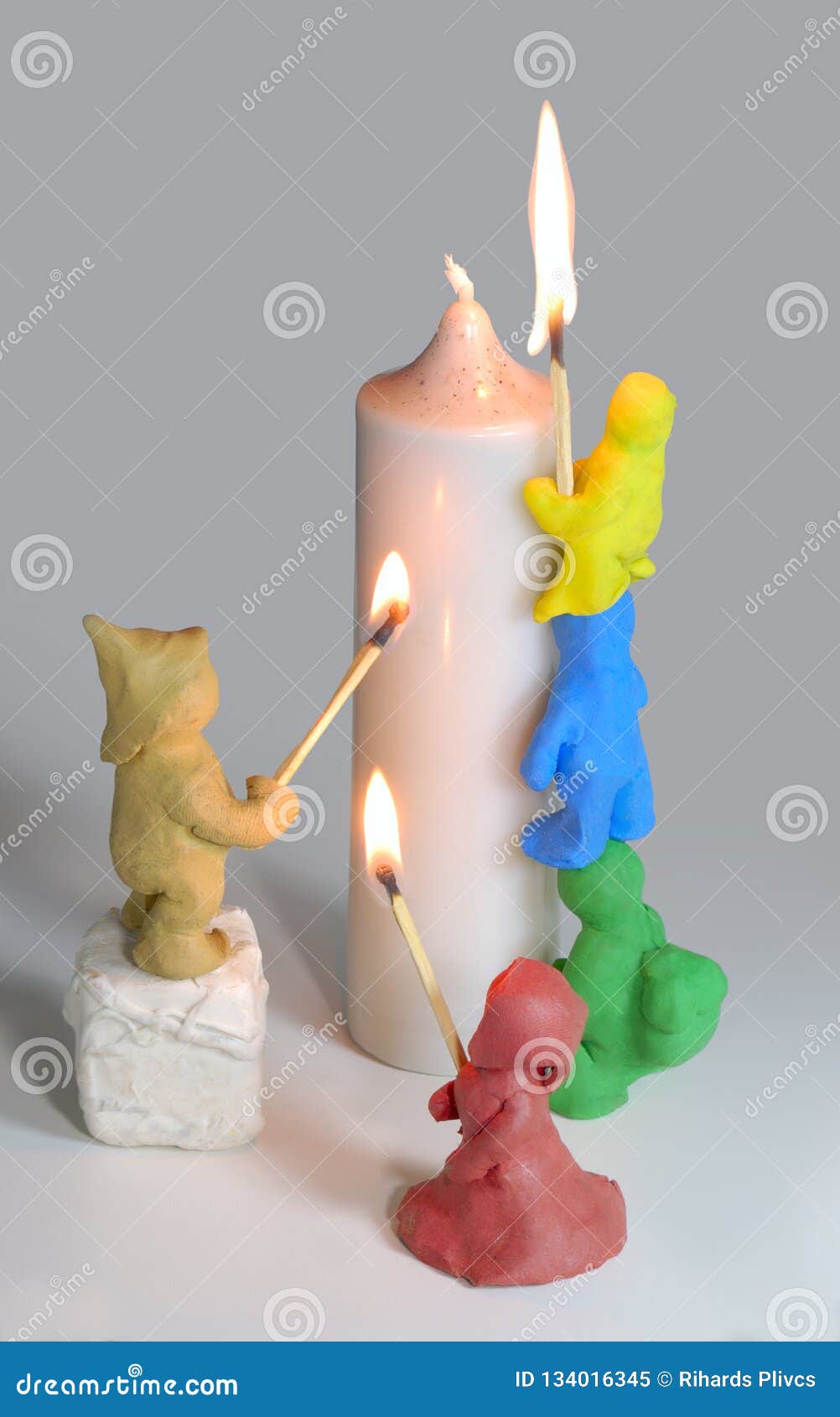 Teamwork Colored Cartoon Stock Photos - Free & Royalty-Free Stock ...