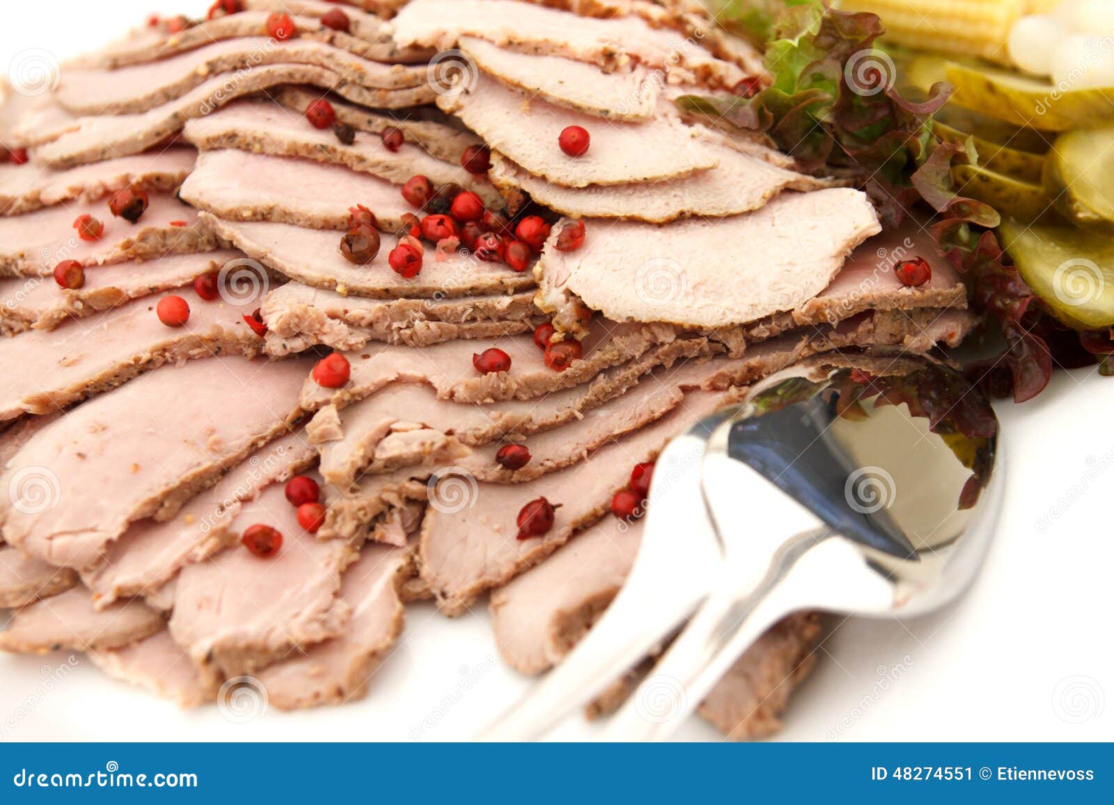 Plat Des Tranches De Viande Froide Image stock - Image du poivres, porc ...