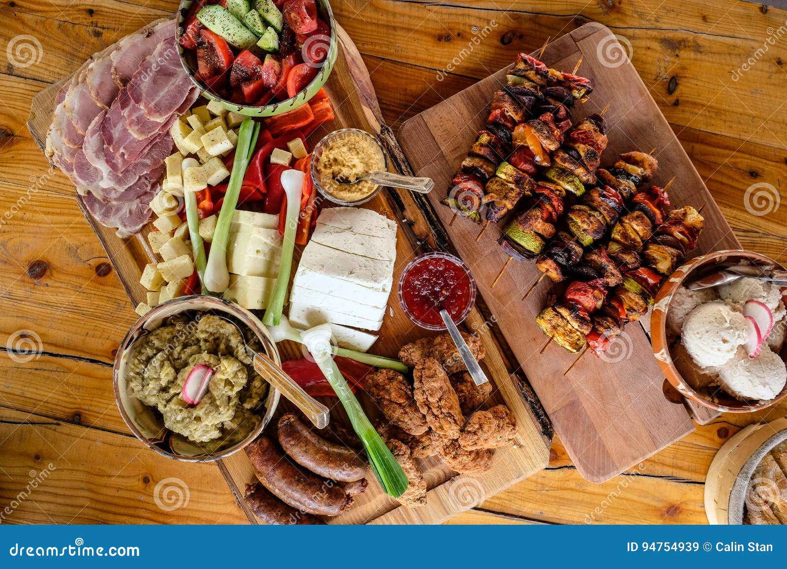 Plat Roumain Traditionnel De Nourriture Image stock - Image du chou ...