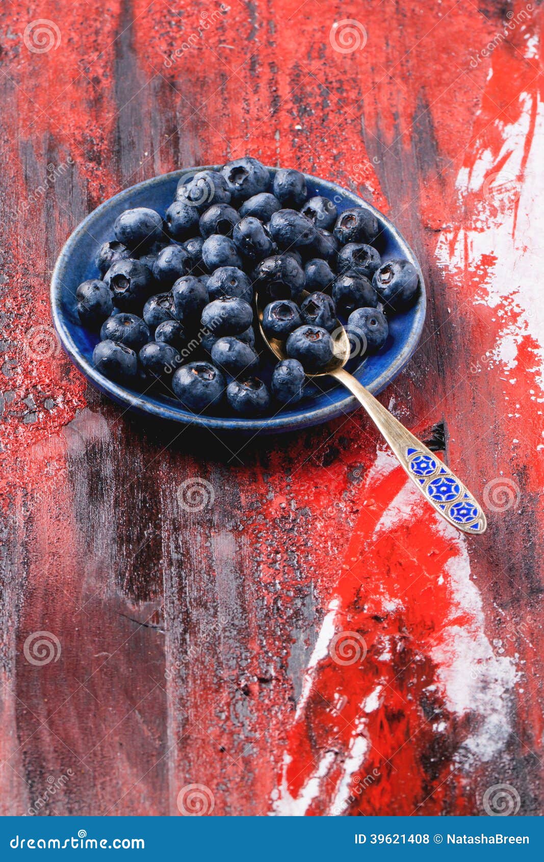 Plate of blueberries stock photo. Image of snack, organic - 39621408