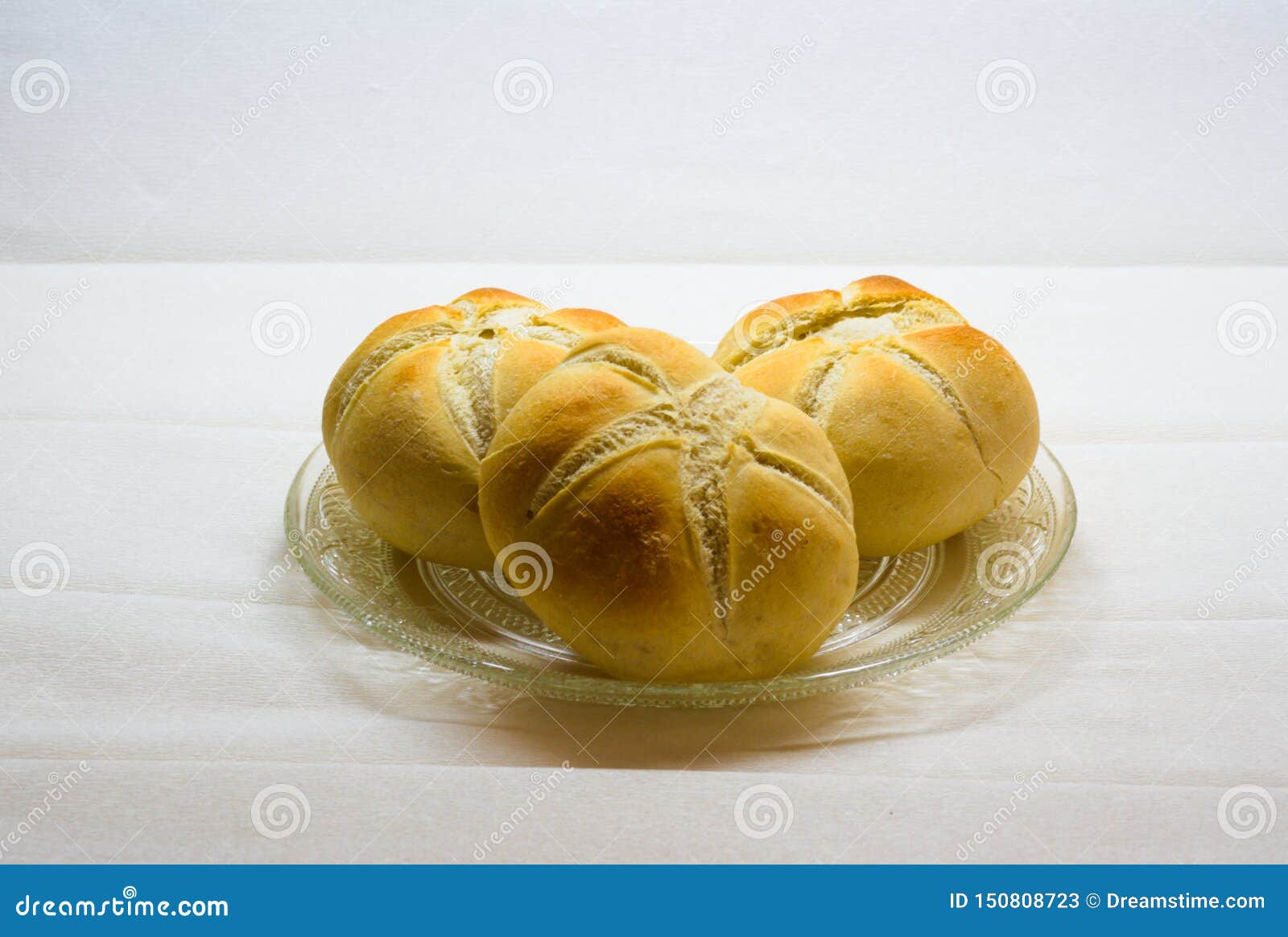 Plate with Buns of White Bread Stock Image - Image of buns, healthy ...