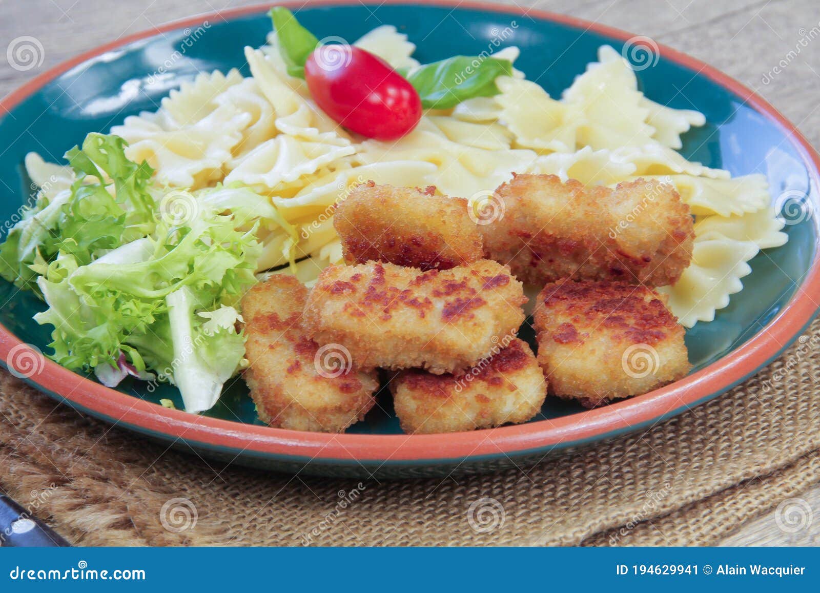 Plate of Chicken Nuggets and Pasta Stock Image - Image of child, meat ...