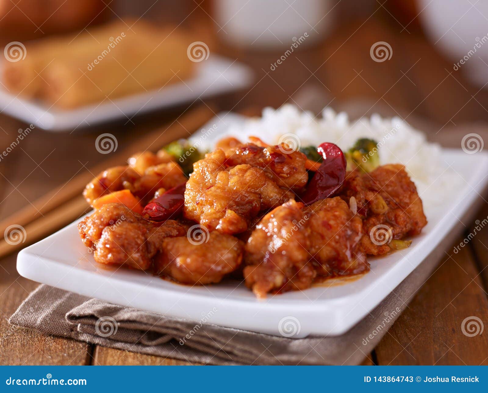 Plate of Chinese General Tsos Chicken with Rice and Broccoli Stock ...