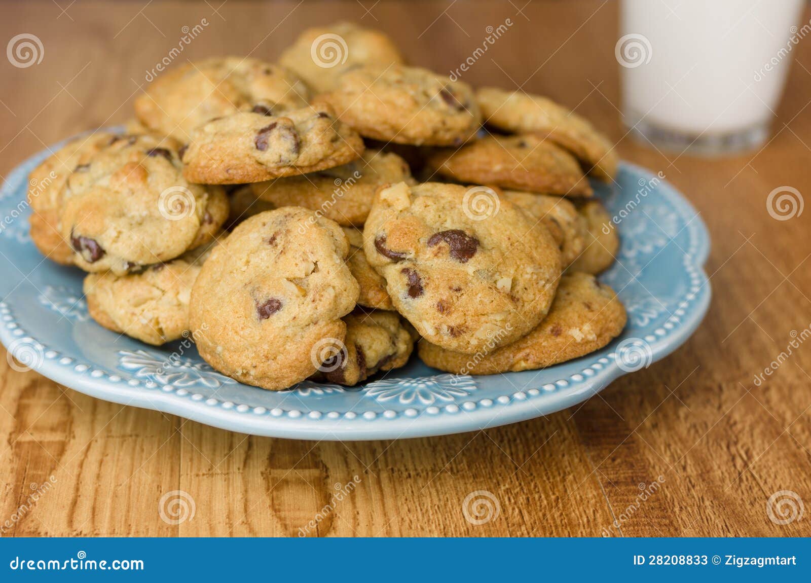 Plate of Chocolate Chip Cookies Stock Image - Image of nature, cookie ...