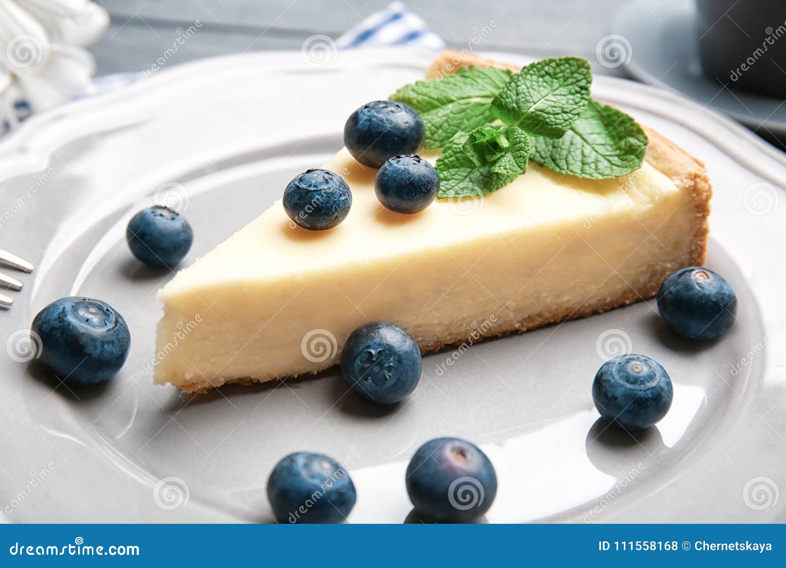 Plate with Delicious Cheesecake and Berries Stock Photo - Image of cake ...