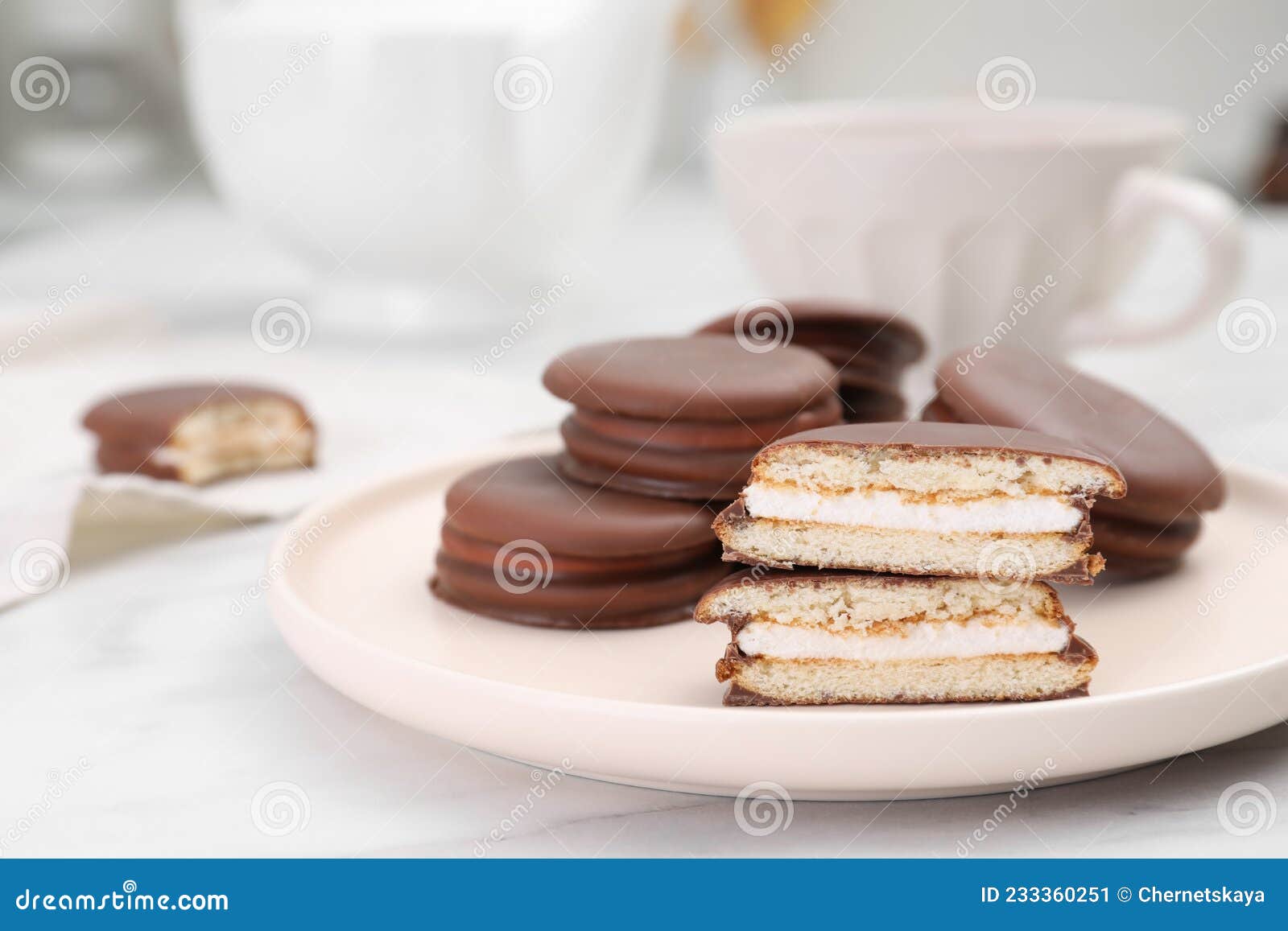 Plate with Delicious Choco Pies on White Marble Table, Closeup Stock ...