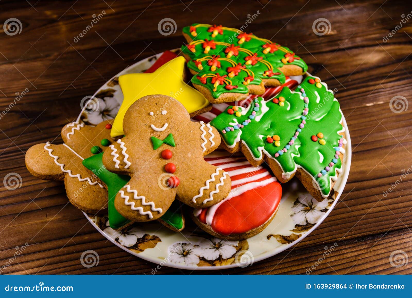 Plate with Different Christmas Gingerbread Cookies on Wooden Table ...