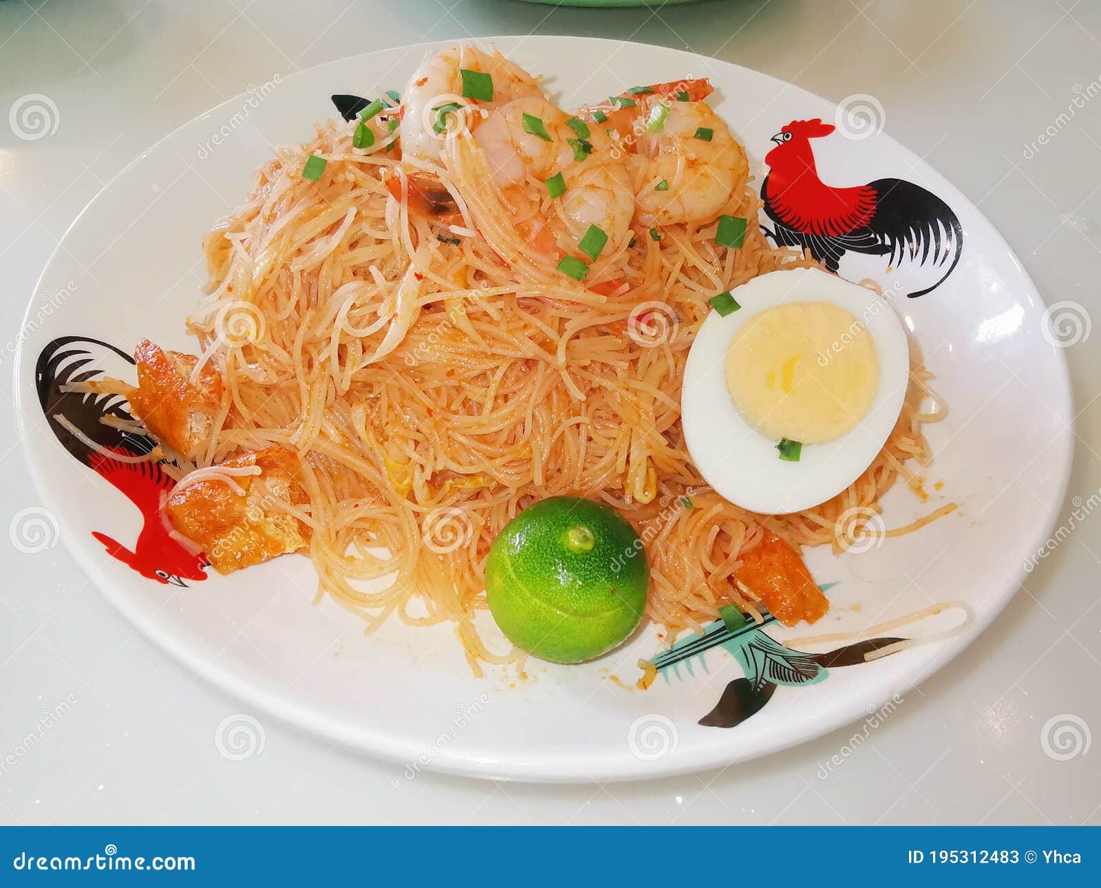 A plate of Dry mee siam stock image. Image of siam, chinese - 195312483