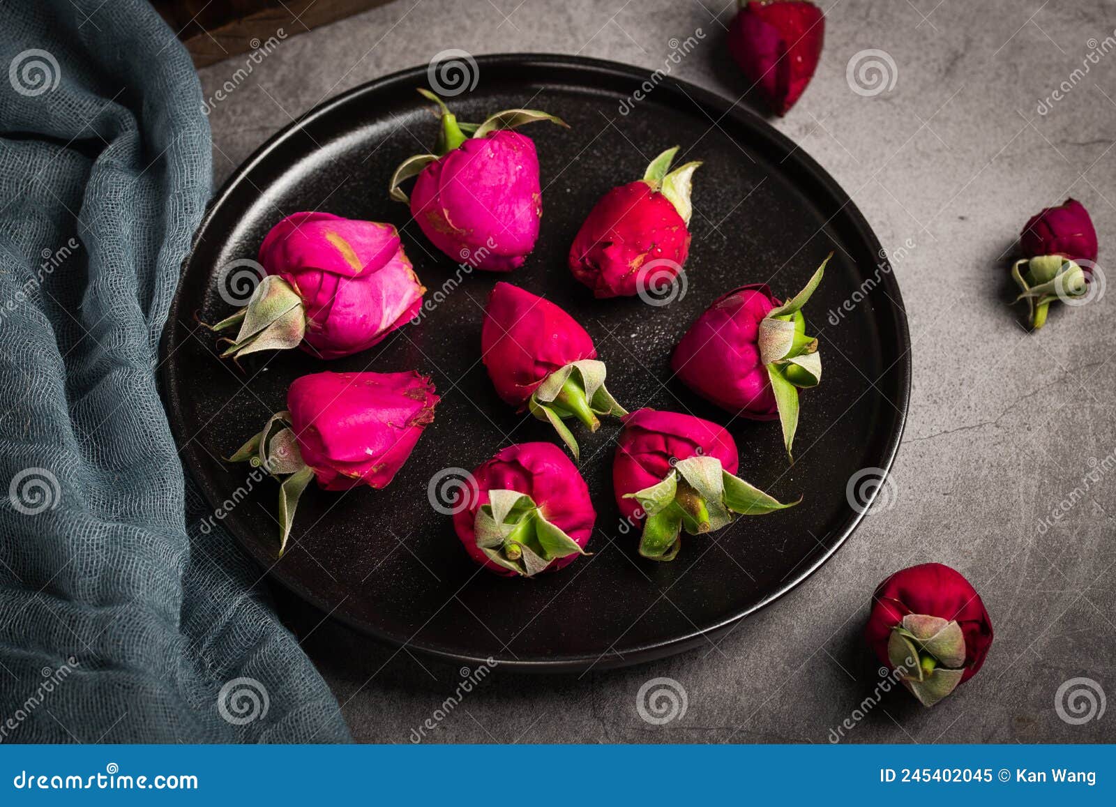 A plate of edible roses stock image. Image of rosebuds - 245402045