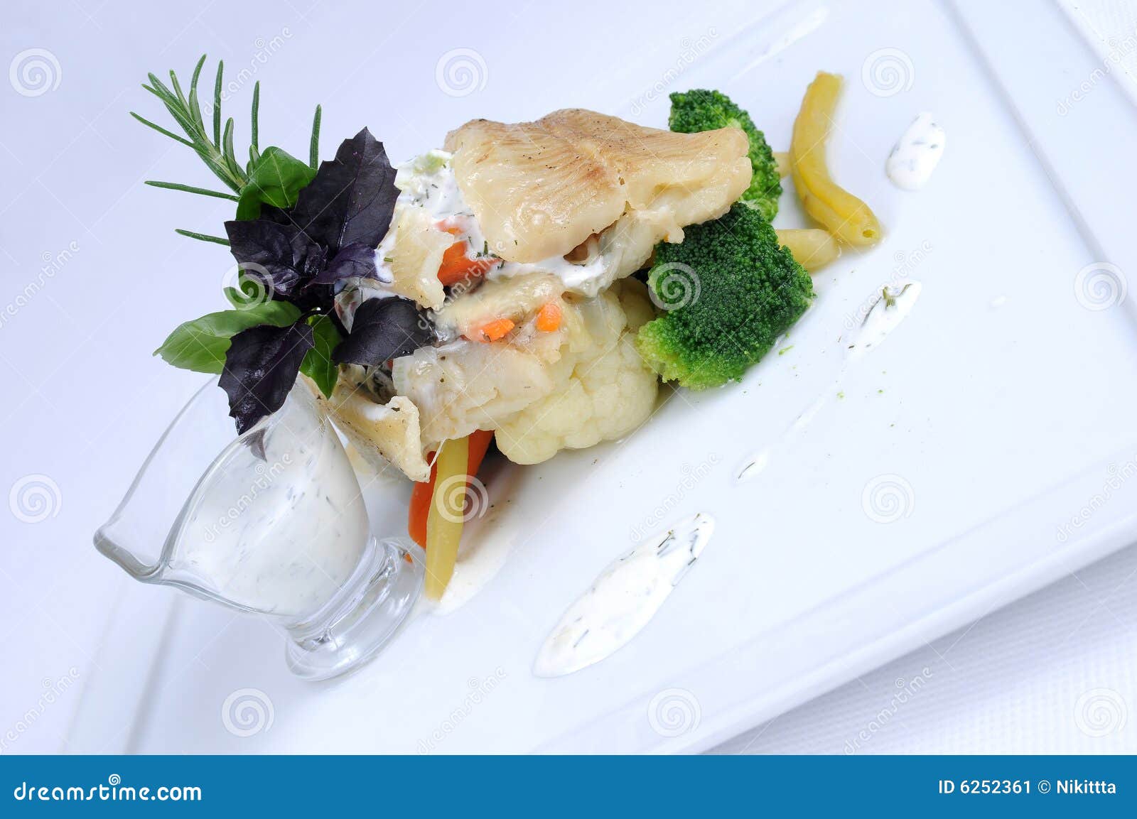 Plate Of Fine Dining Meal - Lemon Sole Vegetables Stock Image - Image ...