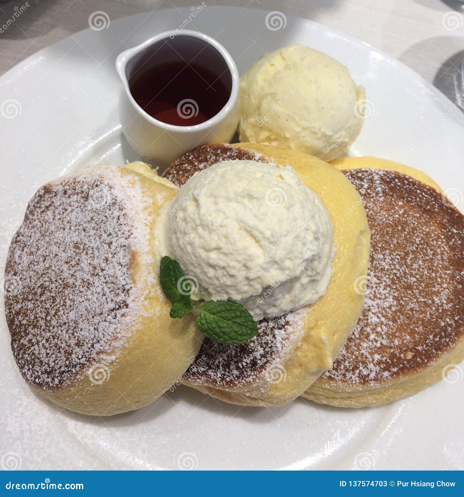 Plate of fluffy pancakes stock image. Image of pancakes - 137574703