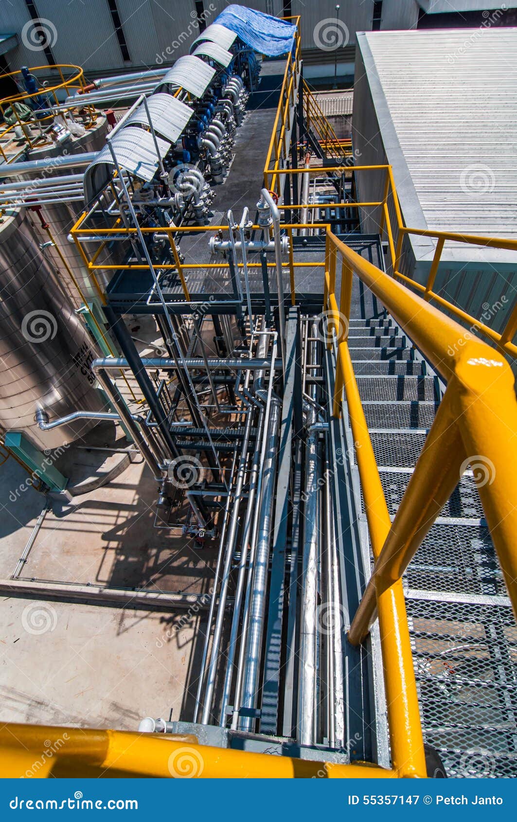 Plate Form Structure Process Oil Pipeline Stock Image - Image of ...