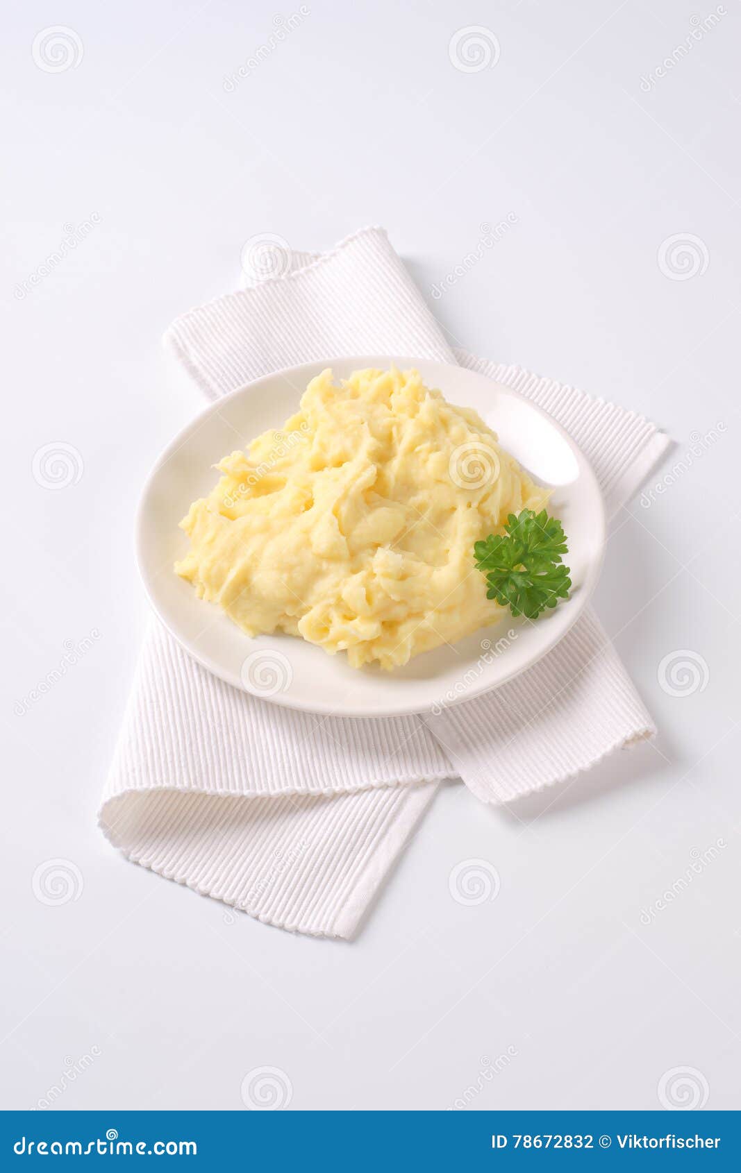 Plate of mashed potatoes stock photo. Image of heap, place - 78672832