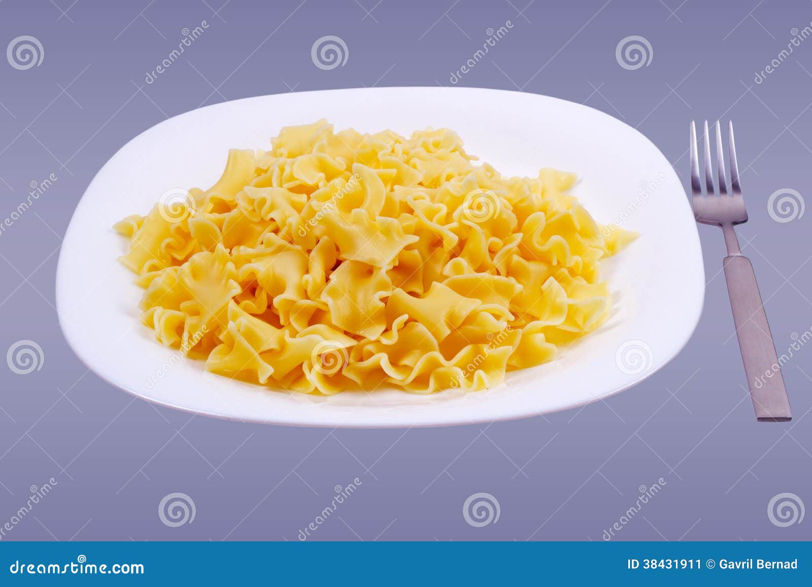 Plate with noodles stock image. Image of ceramic, dish - 38431911