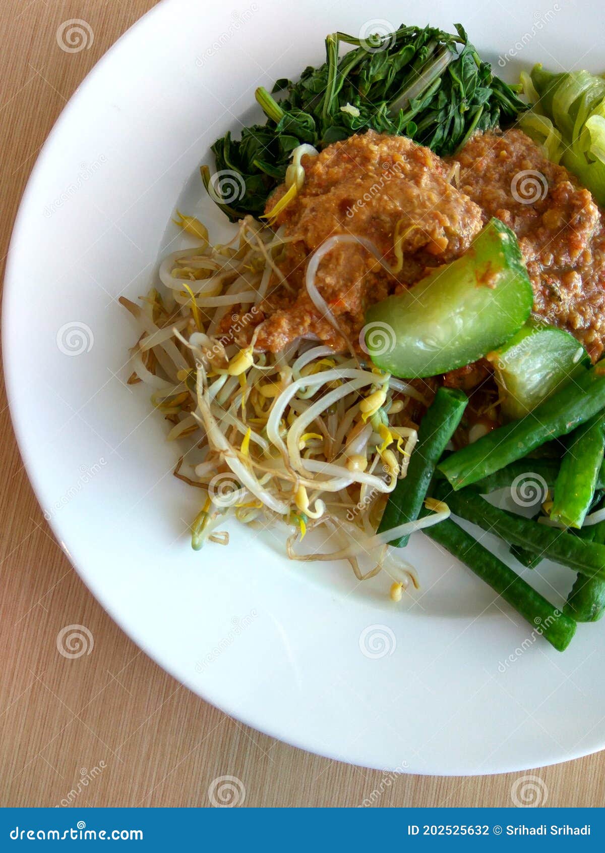 A Plate of Pecel Madiun stock photo. Image of dish, mixes - 202525632