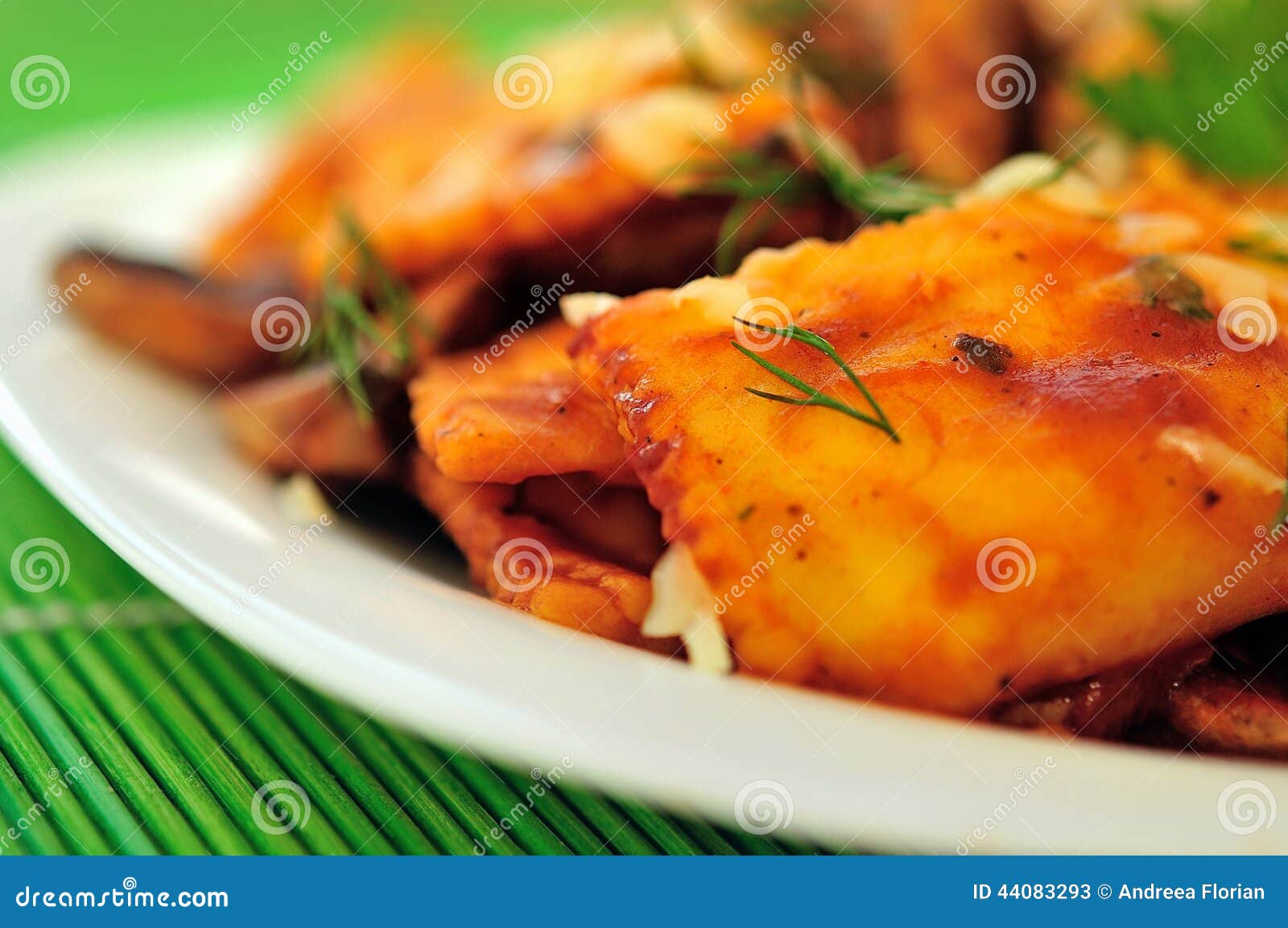 Plate with ravioli stock image. Image of dish, green - 44083293