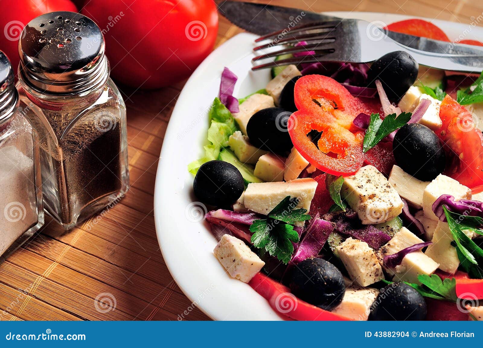 Plate with salad stock photo. Image of lettuce, leaf - 43882904