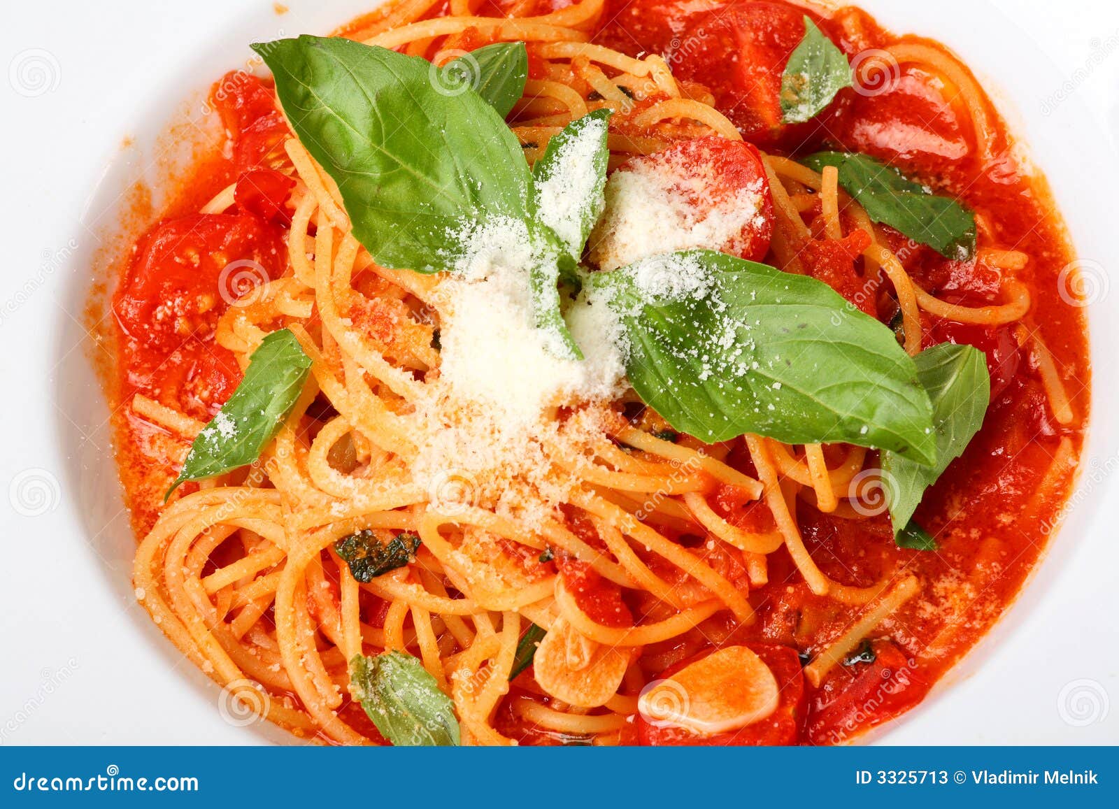 Plate of spaghetti stock image. Image of oregano, menu - 3325713