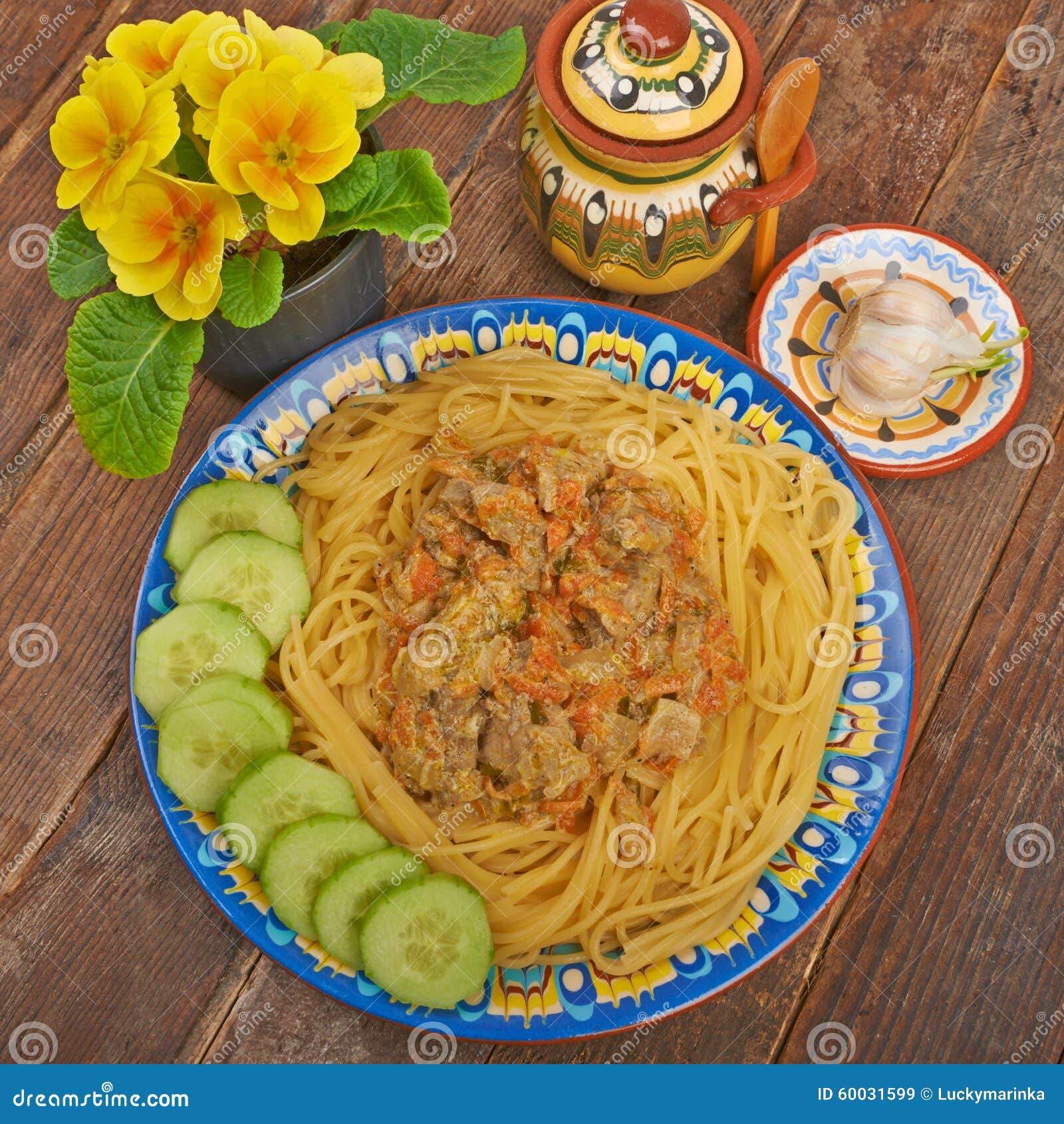 A plate of spaghetti stock image. Image of memo, background - 60031599