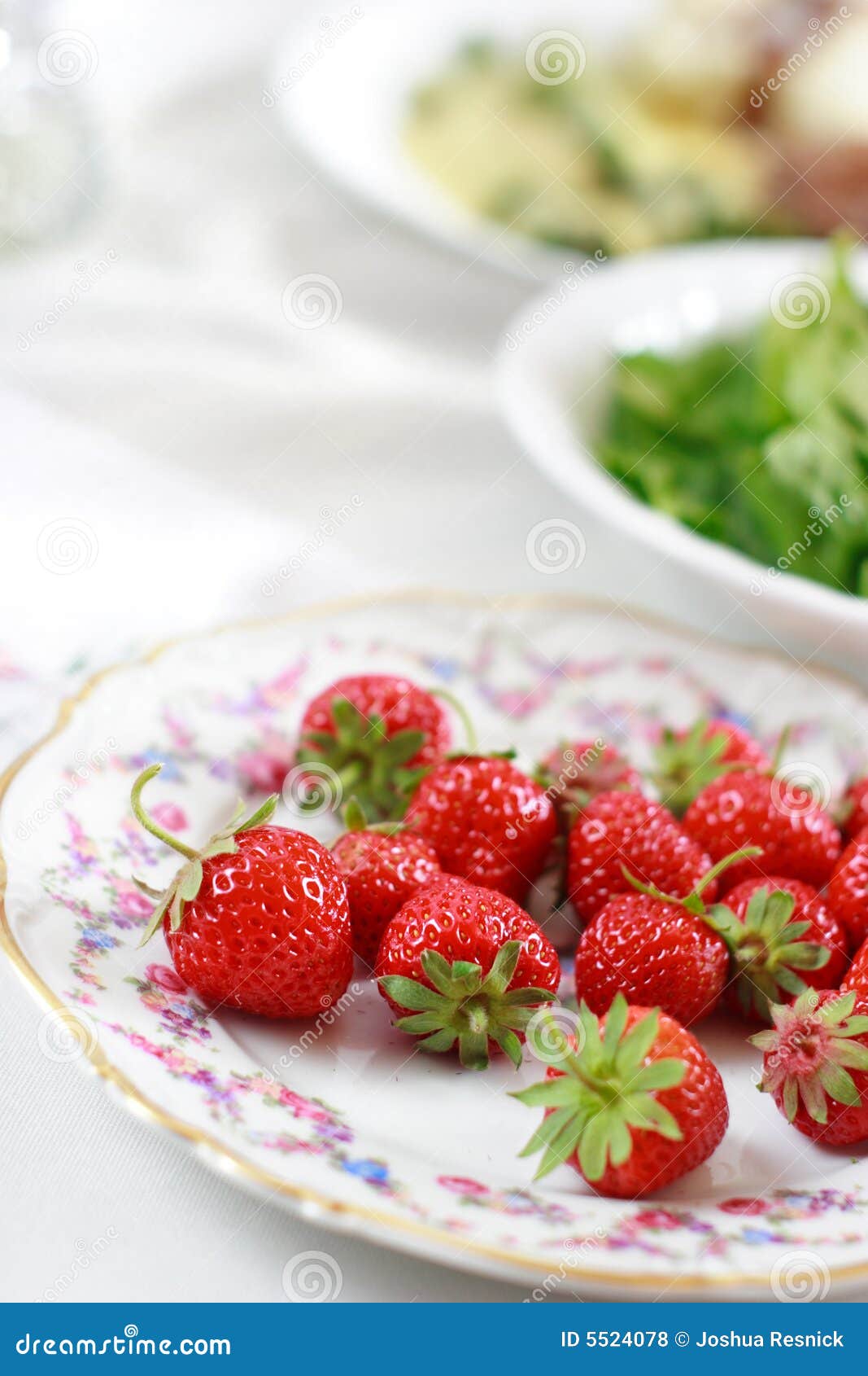 Plate of strawberries stock photo. Image of healthy, cooked - 5524078
