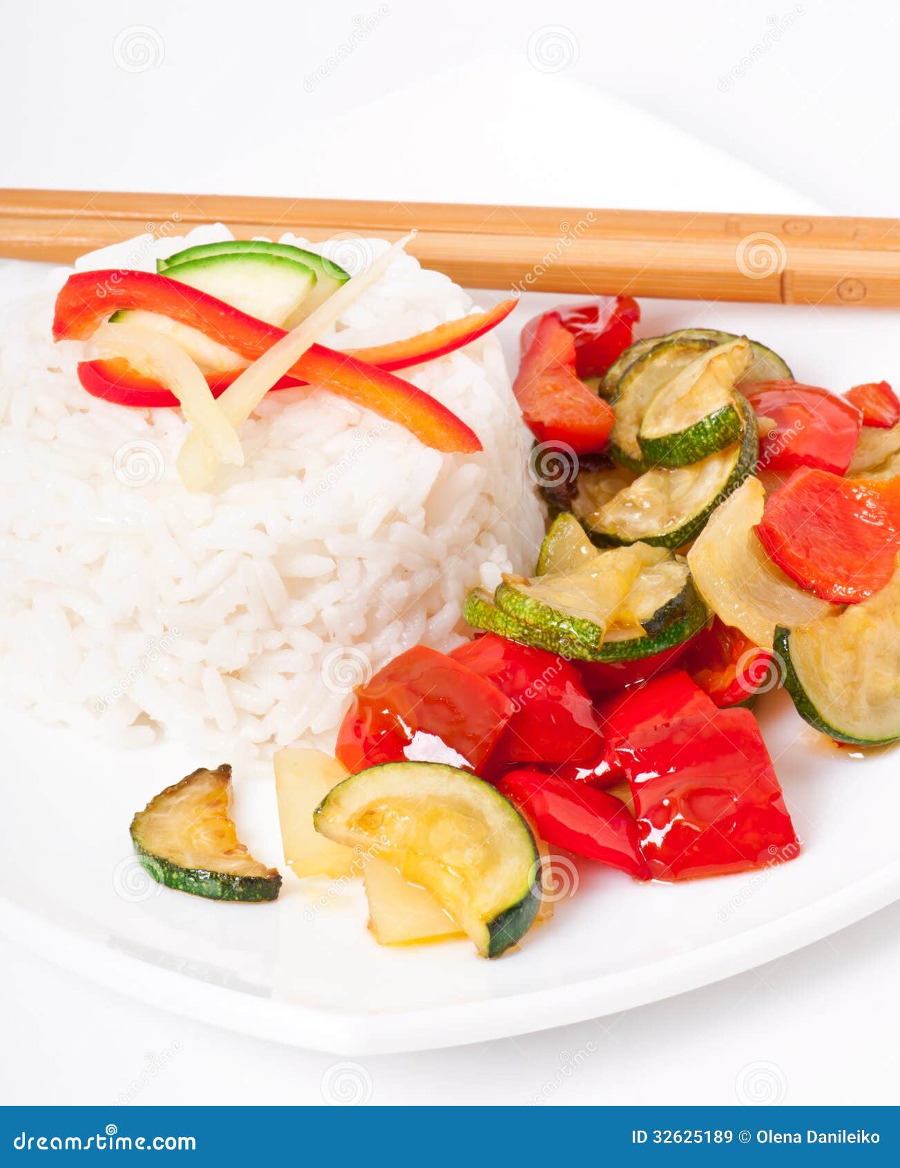 Plate of Vegetable Fried Rice Stock Image - Image of rice, food: 32625189