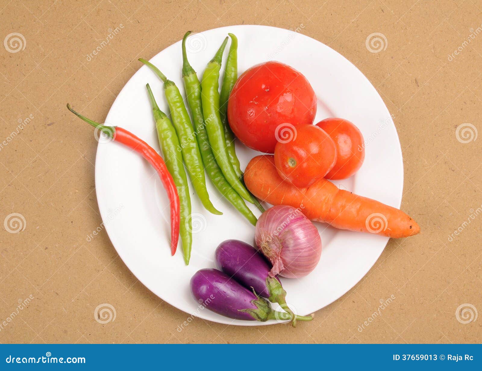 Plate of vegetables stock image. Image of isolated, diet - 37659013