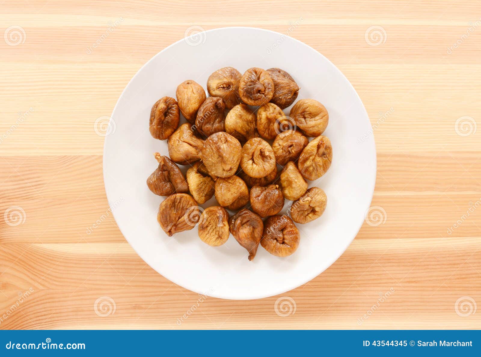 Plate of Whole Soft Dried Figs Stock Image - Image of nutritious, food ...