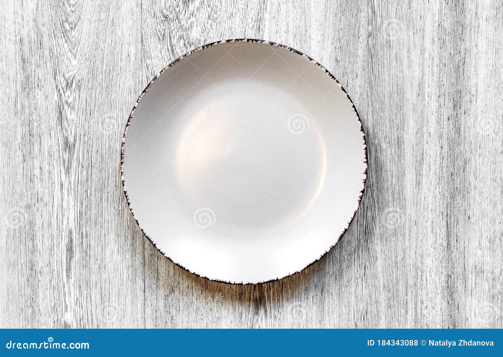 Piatto Vuoto Stock Photos - Free & Royalty-Free Stock Photos from ...