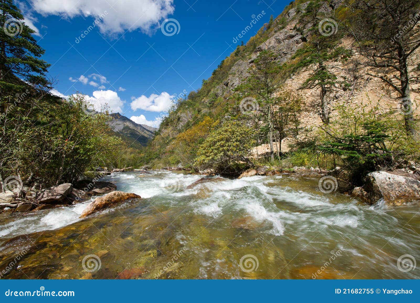 Plateau river landscape stock image. Image of shrub, hills - 21682755