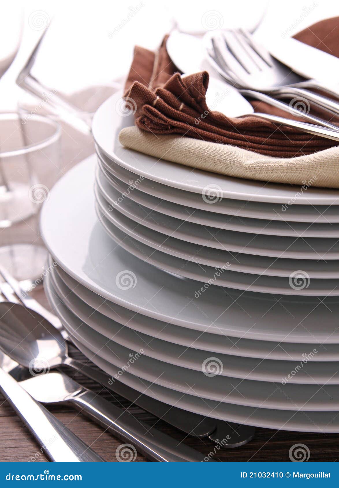 Plates stack an cutlery stock photo. Image of pile, porcelain - 21032410