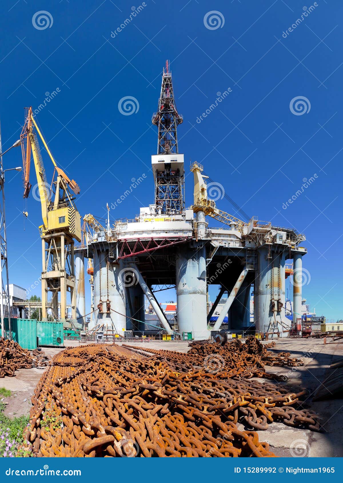 Platform in the shipyard stock photo. Image of drilling - 15289992