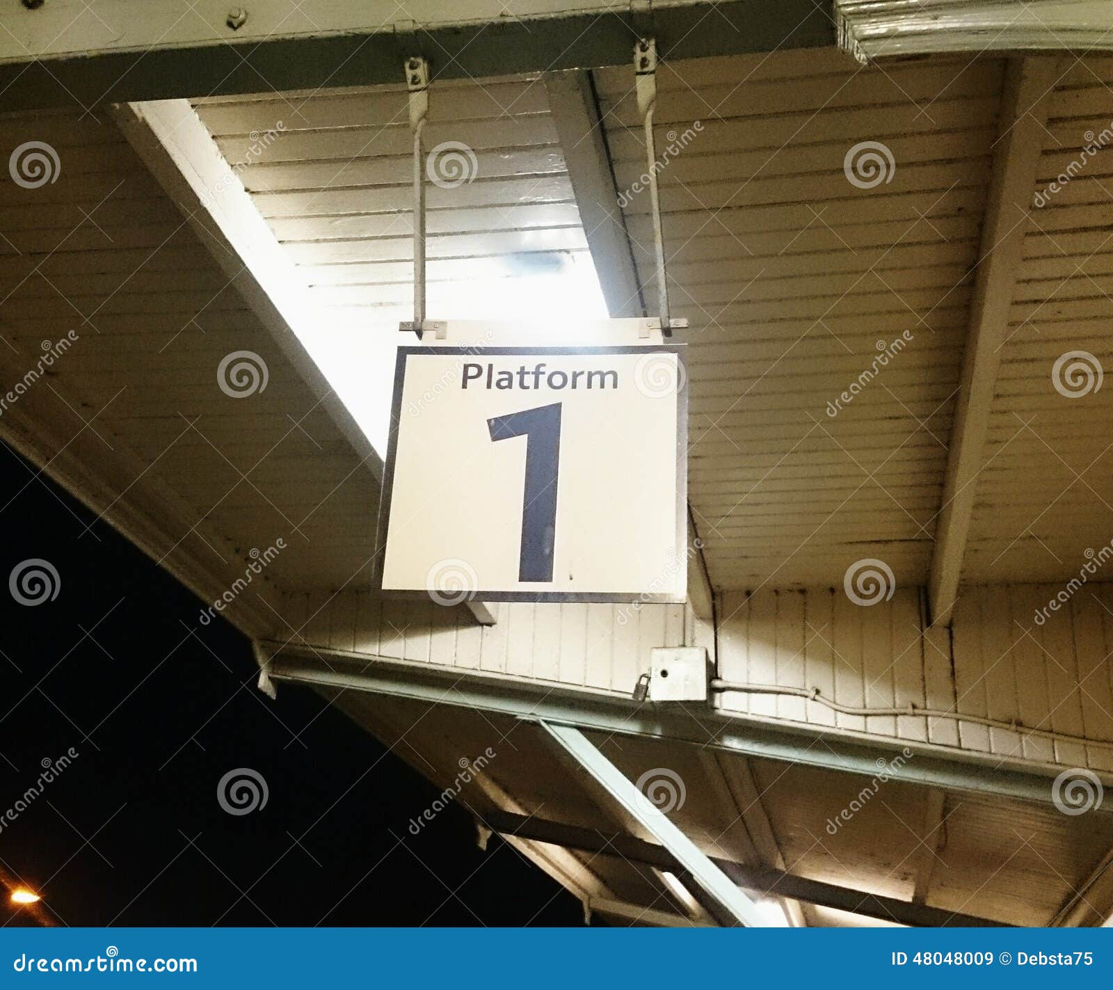Platform 1 stock image. Image of nottinghamshire, platform - 48048009
