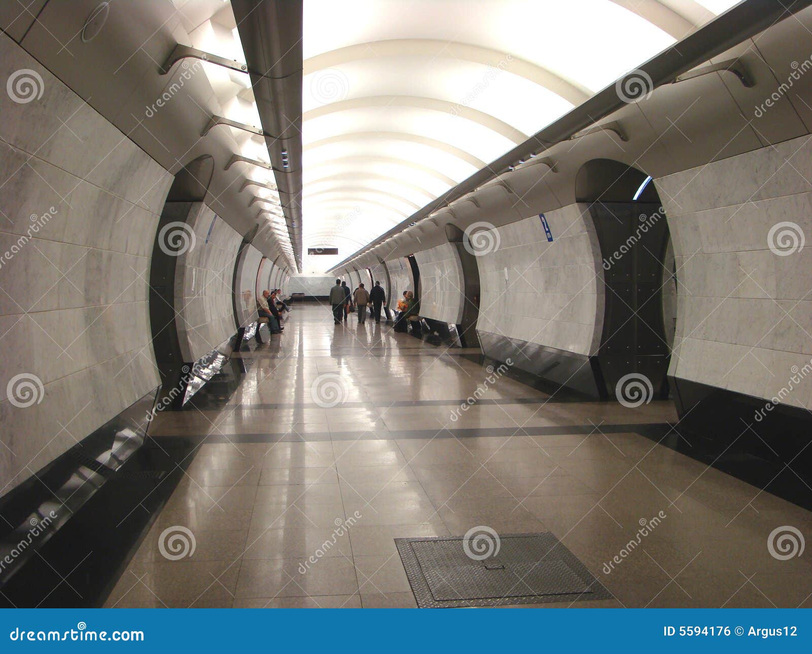 Platform Of Station Of Underground Picture. Image: 5594176