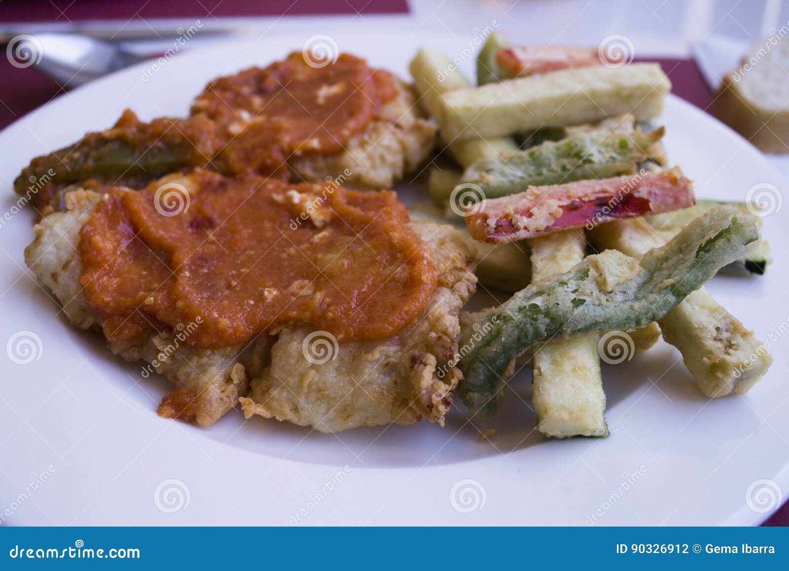 Plato De La Comida Con La Grasa Del Colesterol Foto de archivo - Imagen ...