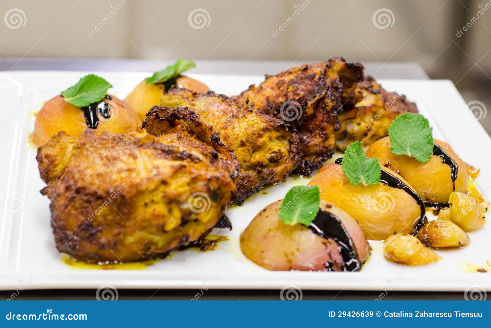 Plato De Pollo Del Masala De Tikka Imagen de archivo - Imagen de ...