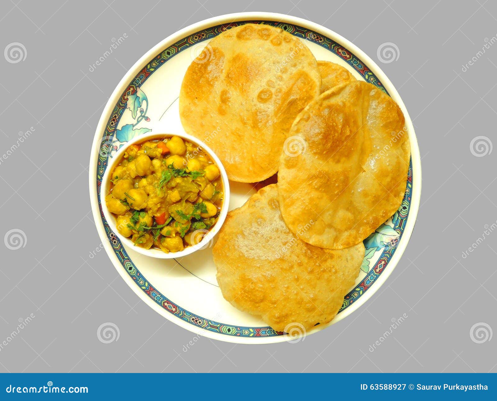 Plato indio - Puri y sabji imagen de archivo. Imagen de indio - 63588927