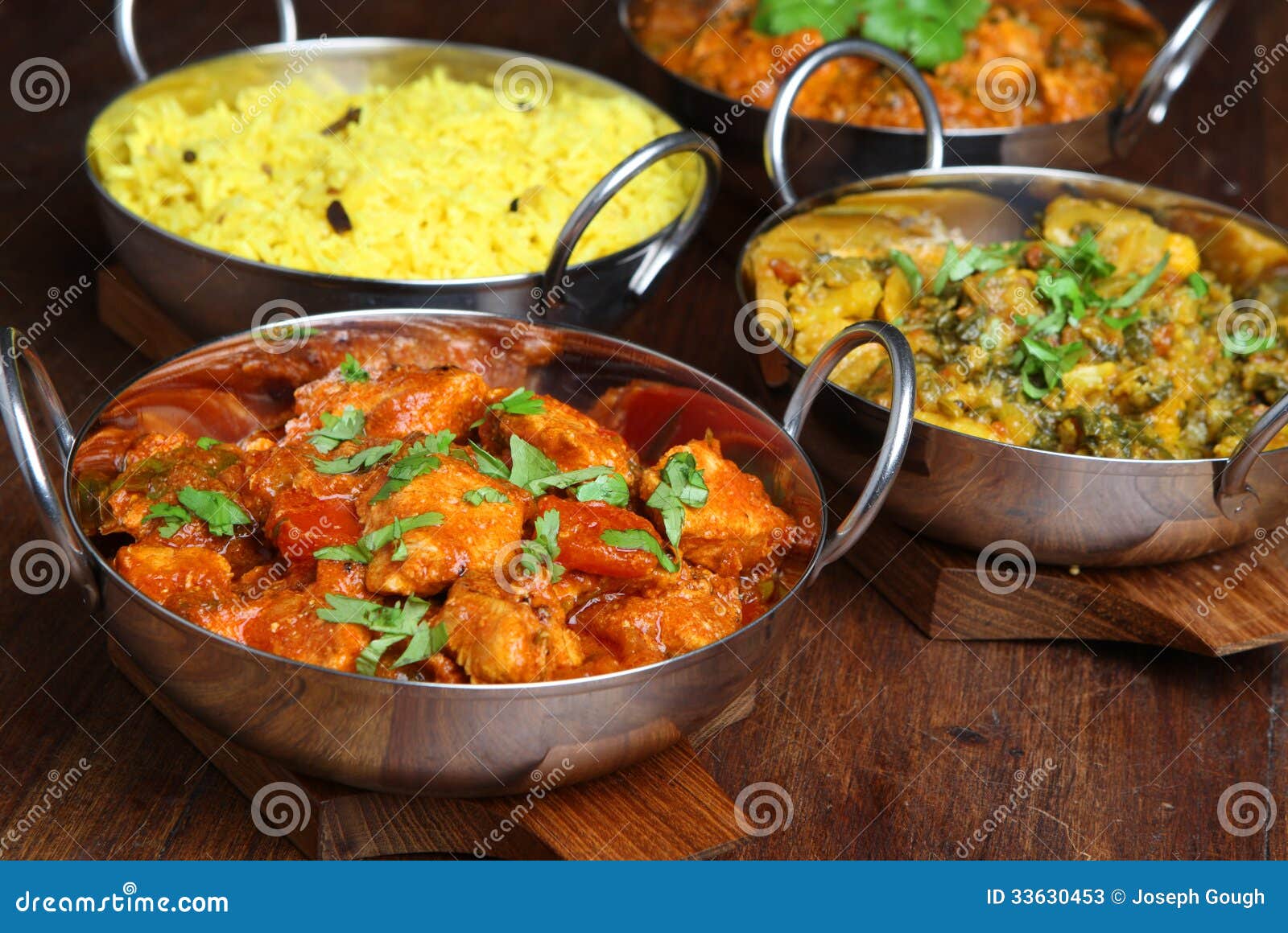 Platos Indios De La Comida Del Curry Imagen de archivo - Imagen de ...