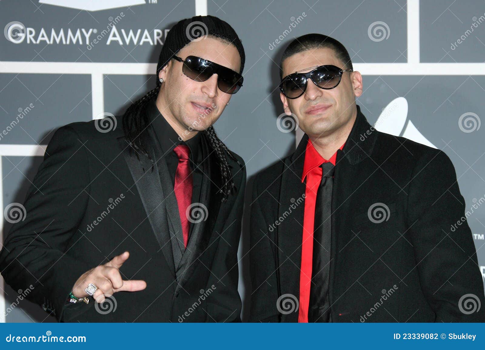 Play-N-Skillz editorial photography. Image of skillz - 23339082