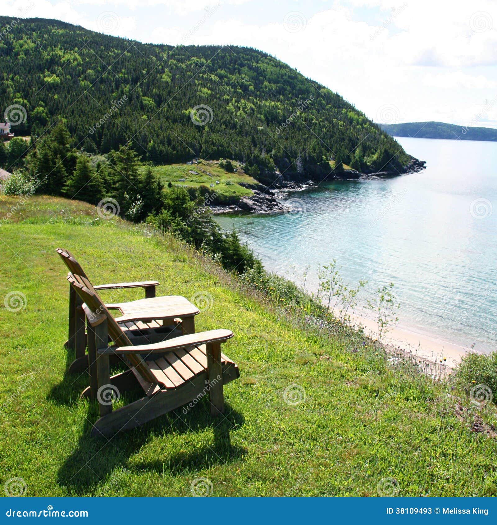Playa arenosa hermosa imagen de archivo. Imagen de mojado - 38109493